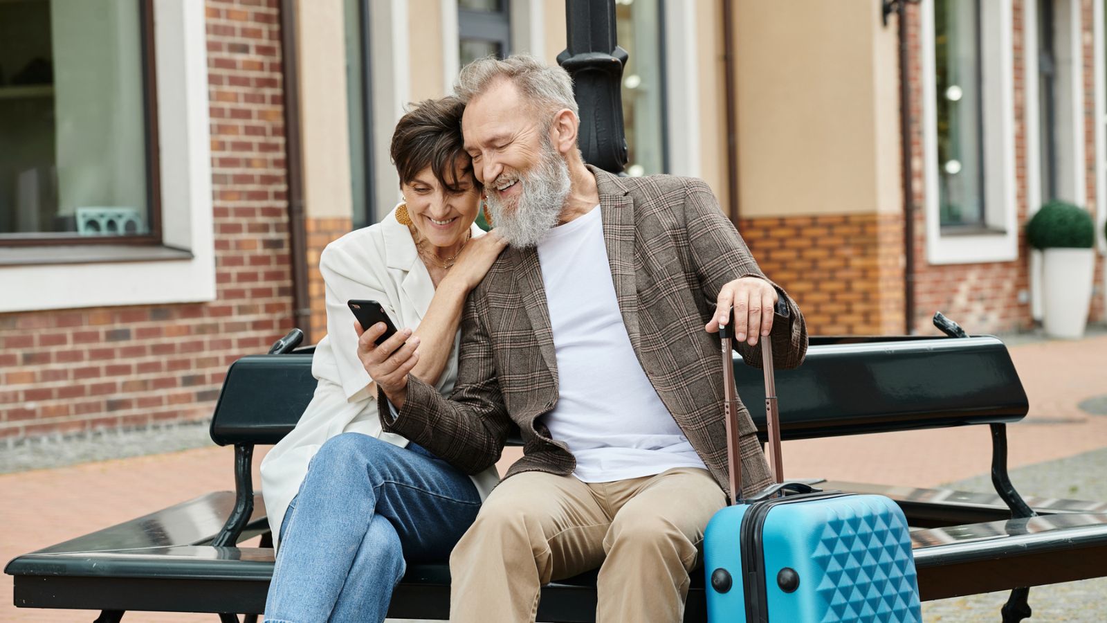17 Essential Travel Tips for Senior Comfort and Safety - The Modern Day ...