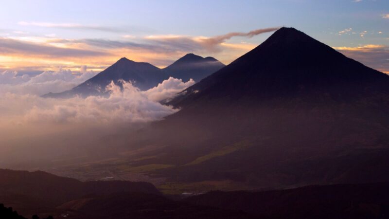 17 Spectacular Volcano Hikes Around the World for Adventurers - The ...