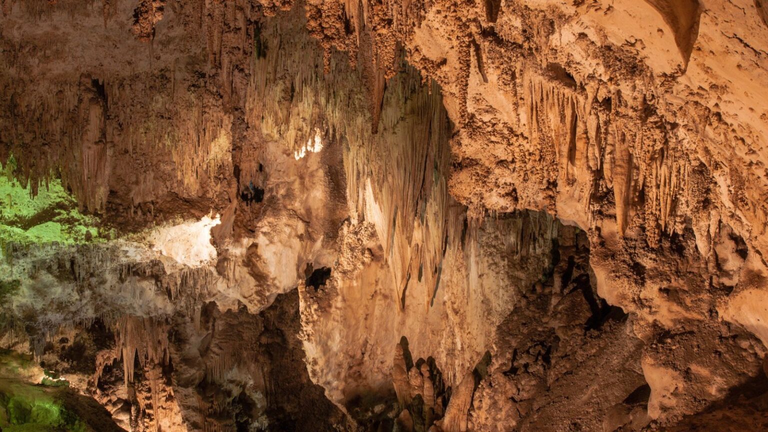 19 Spectacular Caves You Must Explore at Least Once - The Modern Day ...