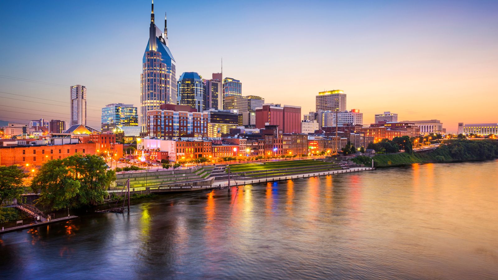 20 Unforgettable U.S. Getaways for the Solo Adventurer - The Modern Day ...
