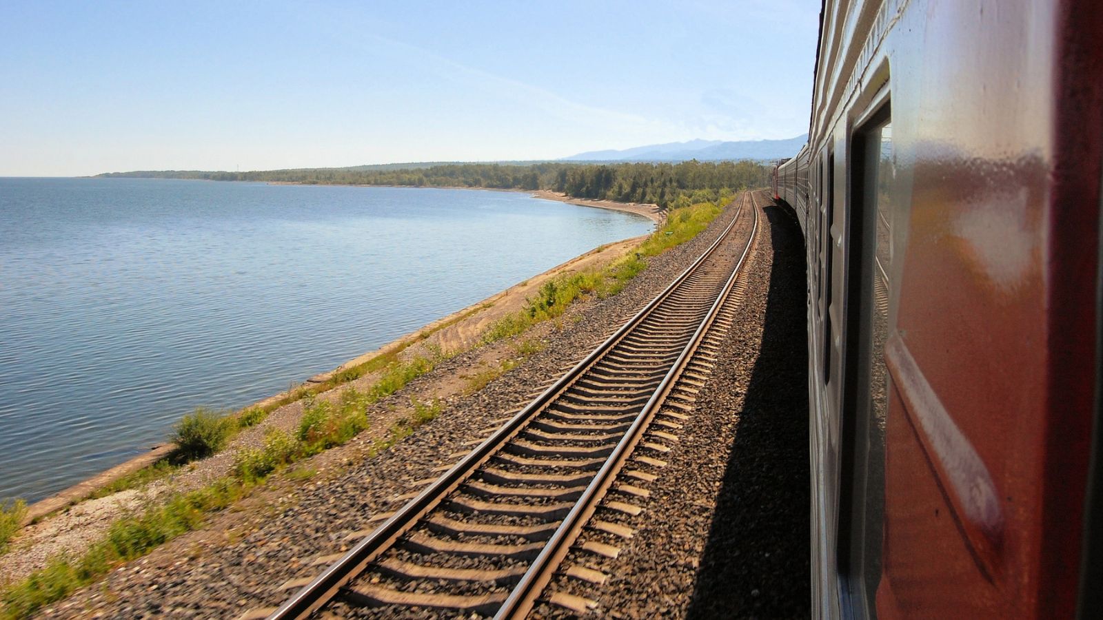 21 Breathtaking Train Journeys Across the Globe That Should Be on Your ...