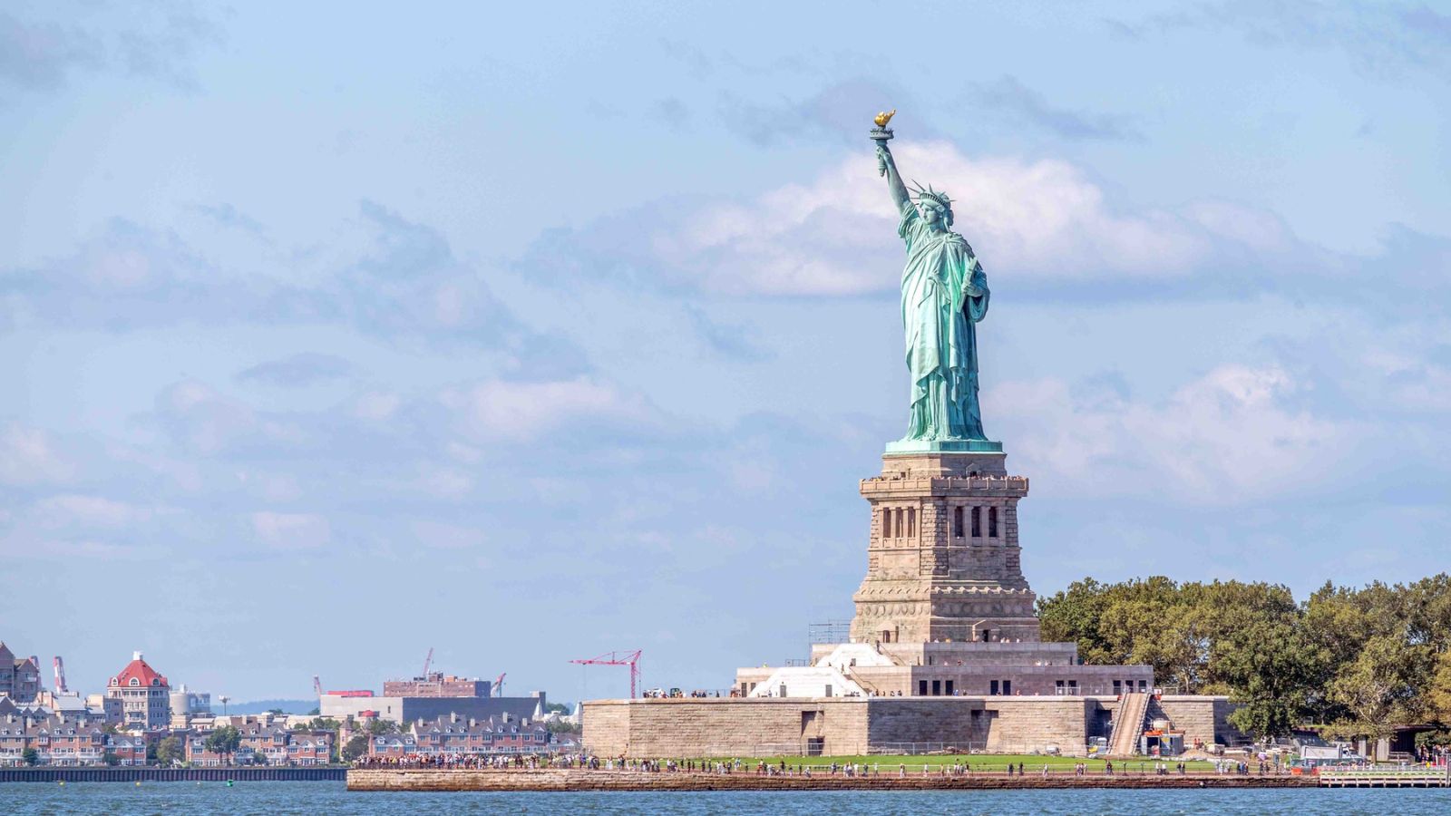 The Ultimate Travel Bucket List: 30 Iconic Landmarks You Need to Visit ...
