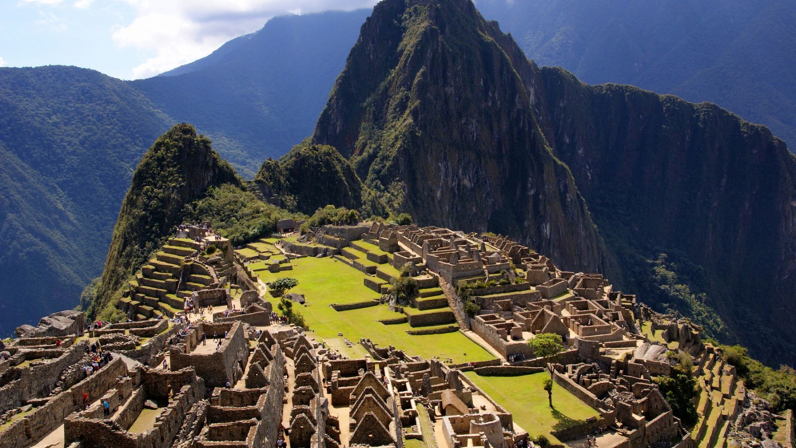 The Ultimate Travel Bucket List: 30 Iconic Landmarks You Need to Visit ...
