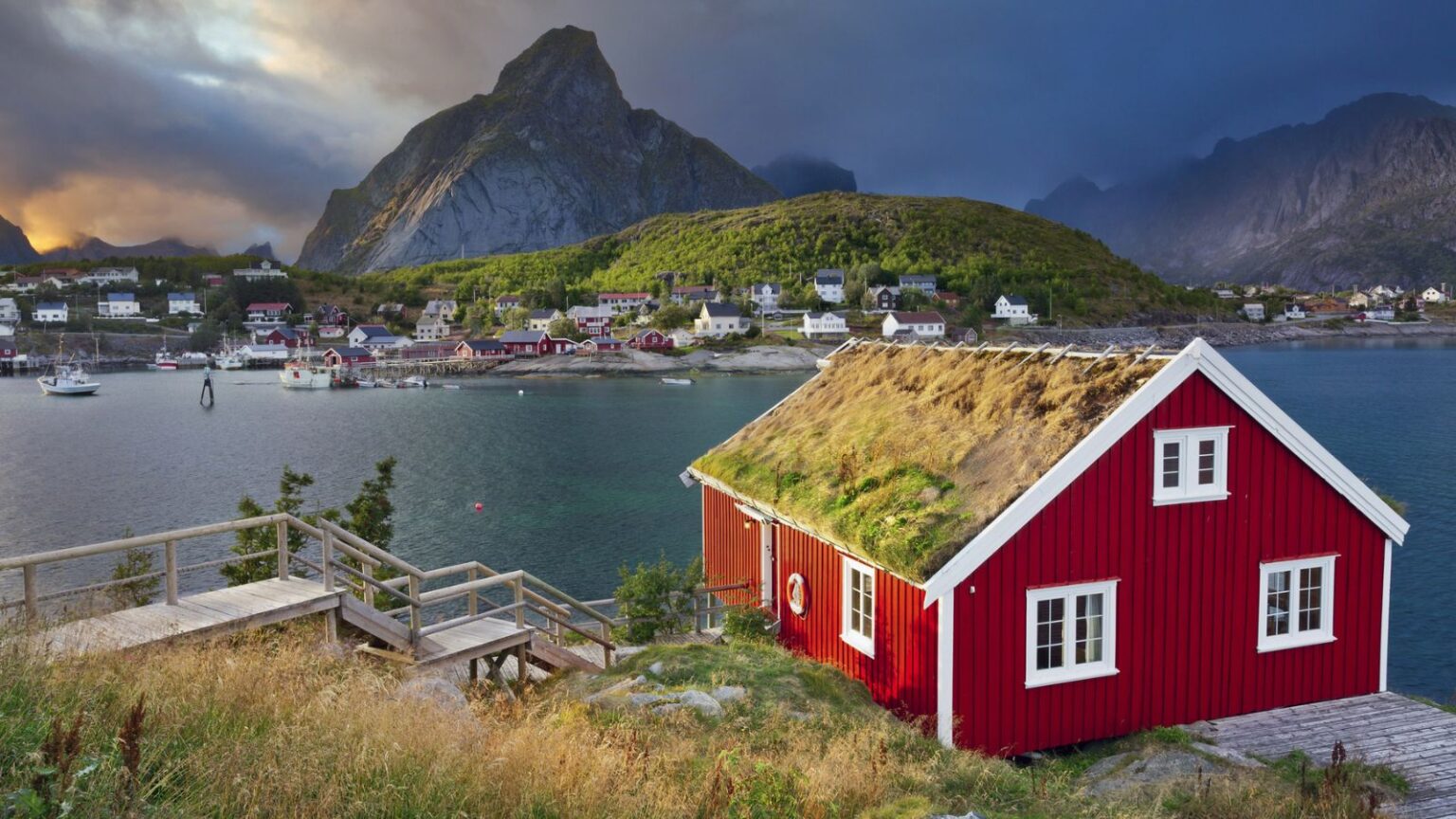 Explore These 19 Off-the-Beaten-Path Islands for an Unforgettable ...
