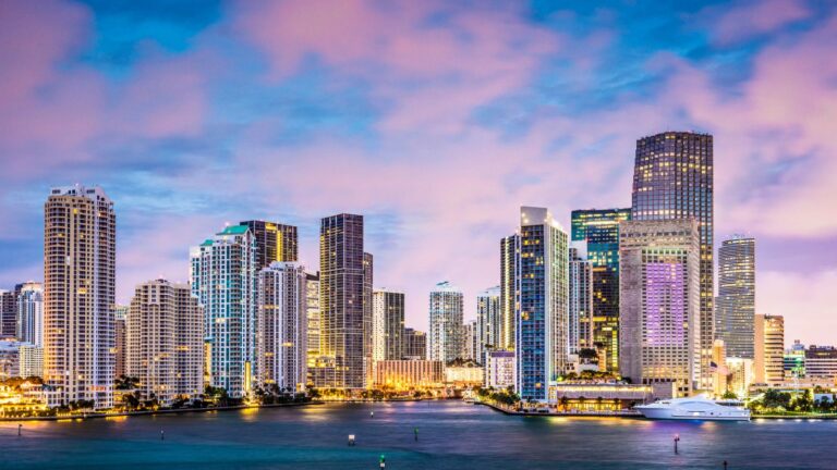 20 Urban U.S. Cities That Bring You Close to Nature Without Leaving ...