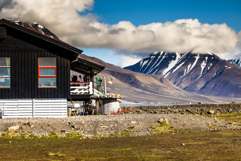 19 Stunning Destinations That Feel Remote But Are Actually Close By ...