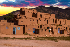 Why These 18 Desert Towns Should Be on Your Bucket List - The Modern ...
