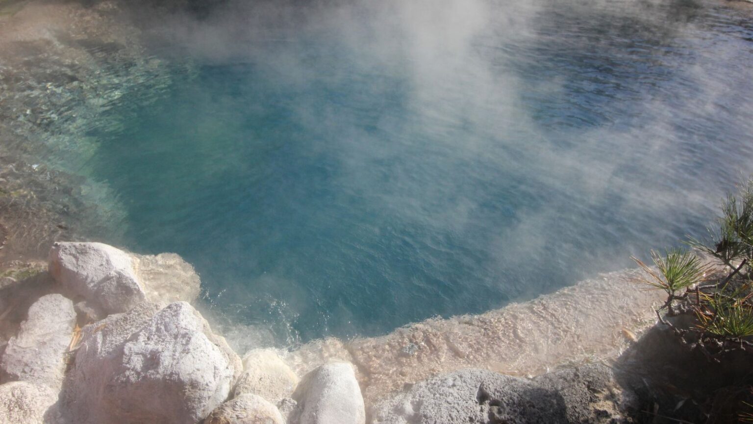 You Won’t Believe How Relaxing These 20 U.S. Natural Hot Springs Are ...
