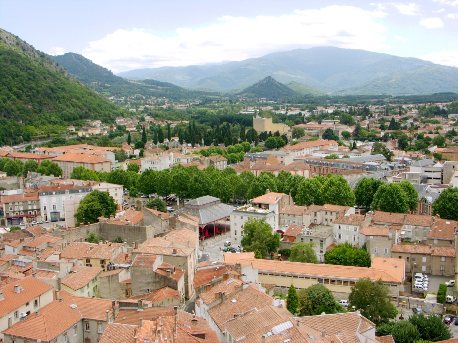 Explore the Pyrenees: 18 Mountain Towns Perfect for a Warm, Rustic ...