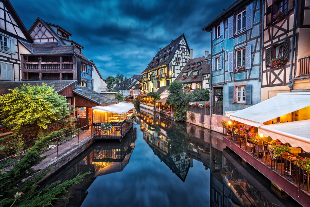 20 Tourist Traps That Aren’t Worth the Hype and Where to Go Instead ...