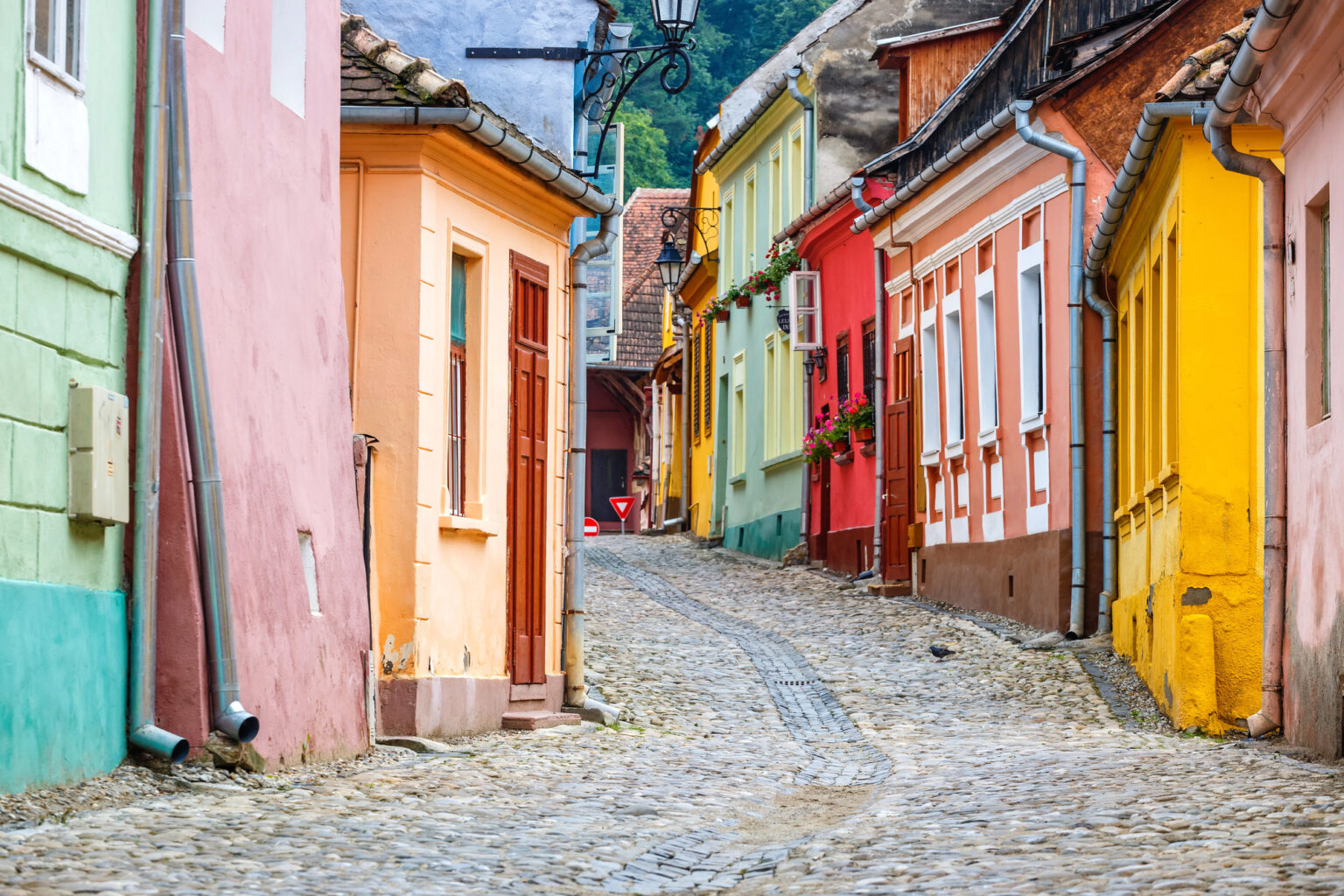 18 Romantic Castles and Villages in Transylvania for the Perfect ...