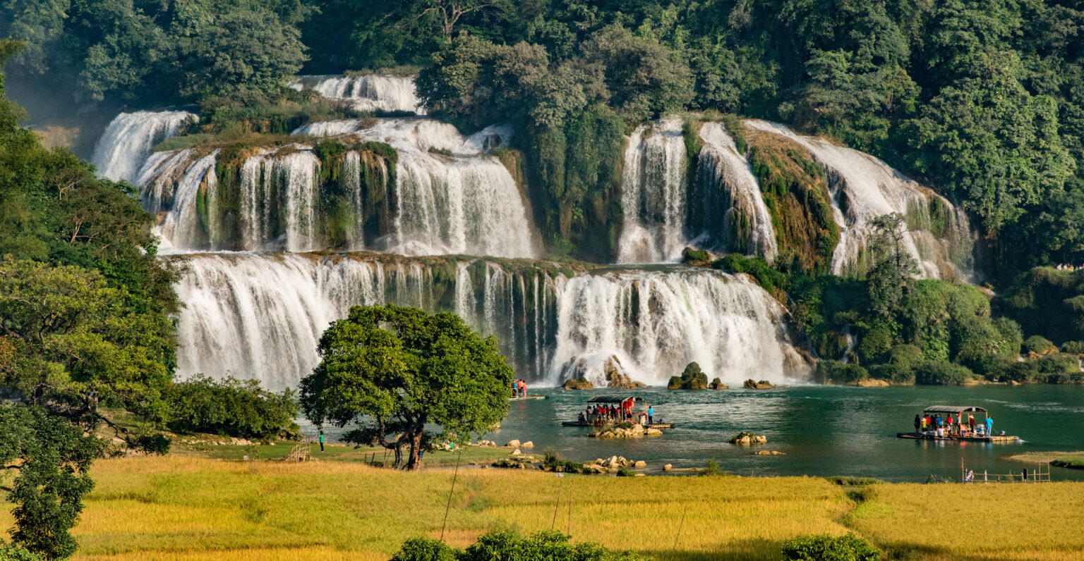15 Secret Waterfall Destinations Around the World for Nature Lovers ...