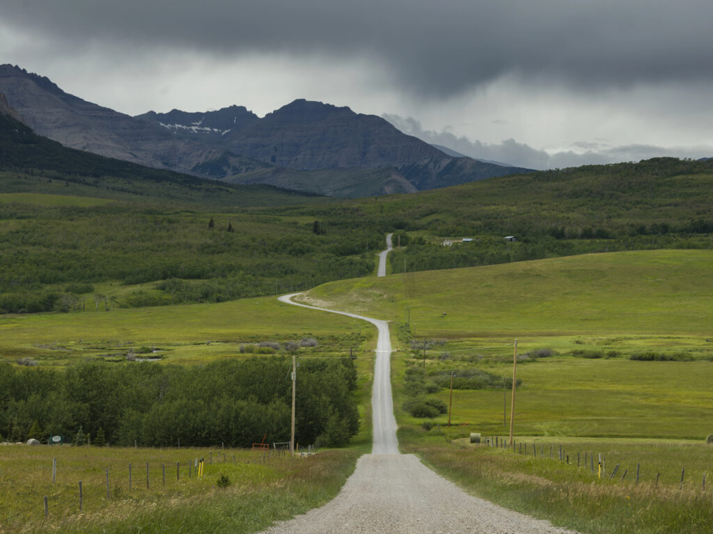 16 Stunning Alberta Towns That Are Just as Dreamy as Banff - The Modern ...