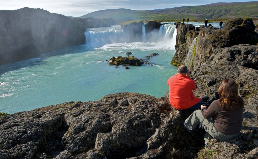 15 Secret Waterfall Destinations Around the World for Nature Lovers ...