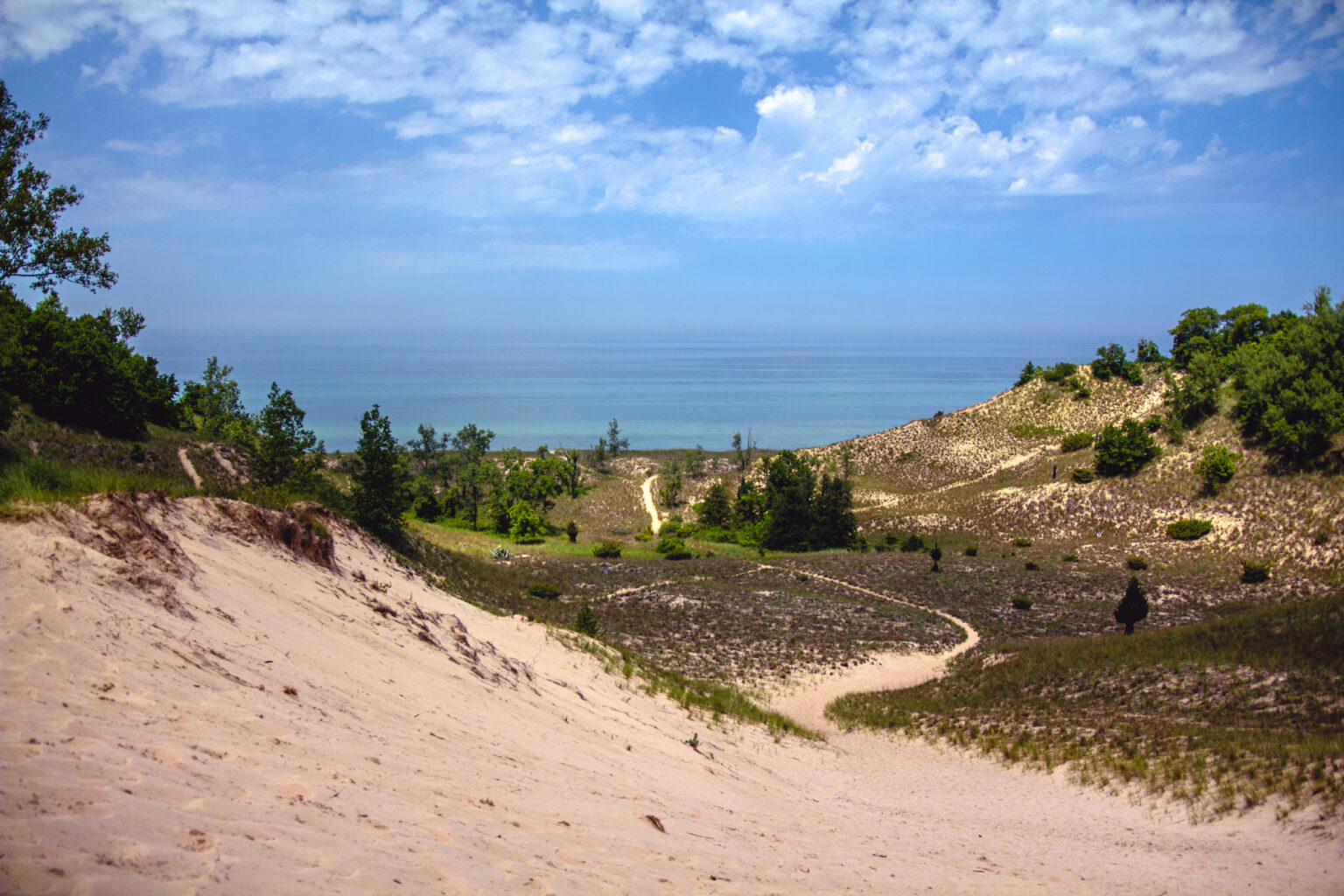 Discover 16 Stunning Lakes in the American Midwest That Will Leave You ...