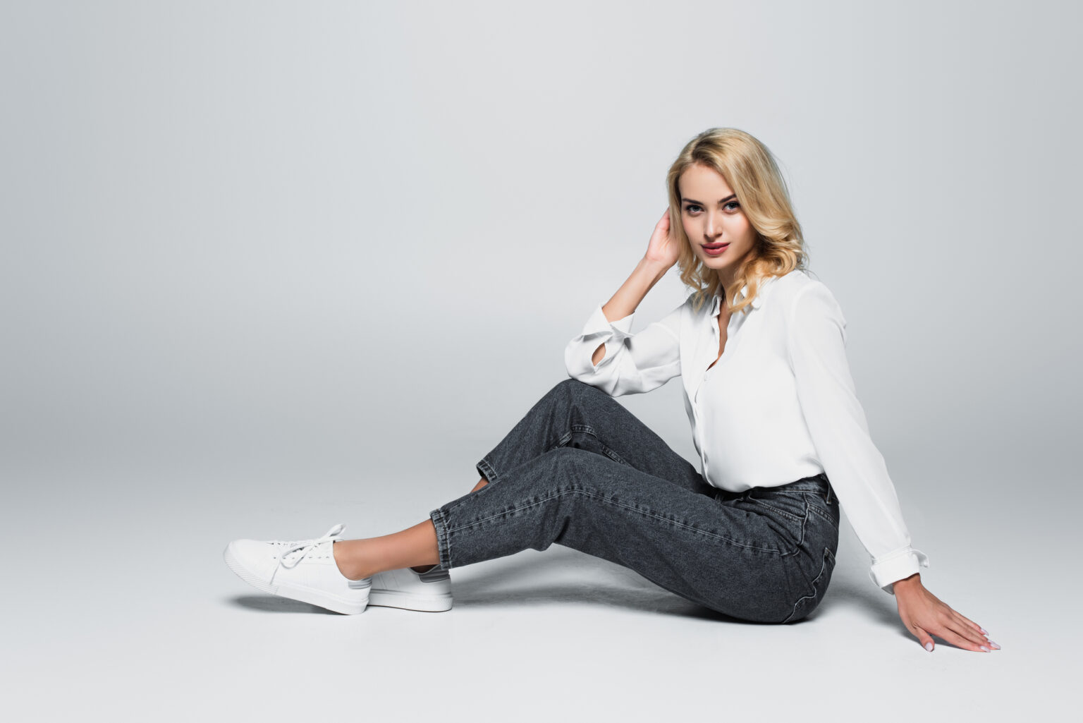 18 Neutral-Toned Outfit Ideas to Keep Your Wardrobe Effortlessly ...