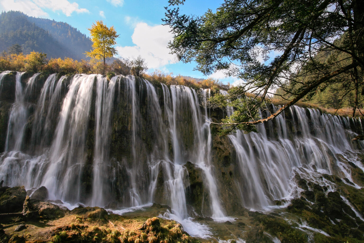 15 Secret Waterfall Destinations Around the World for Nature Lovers ...