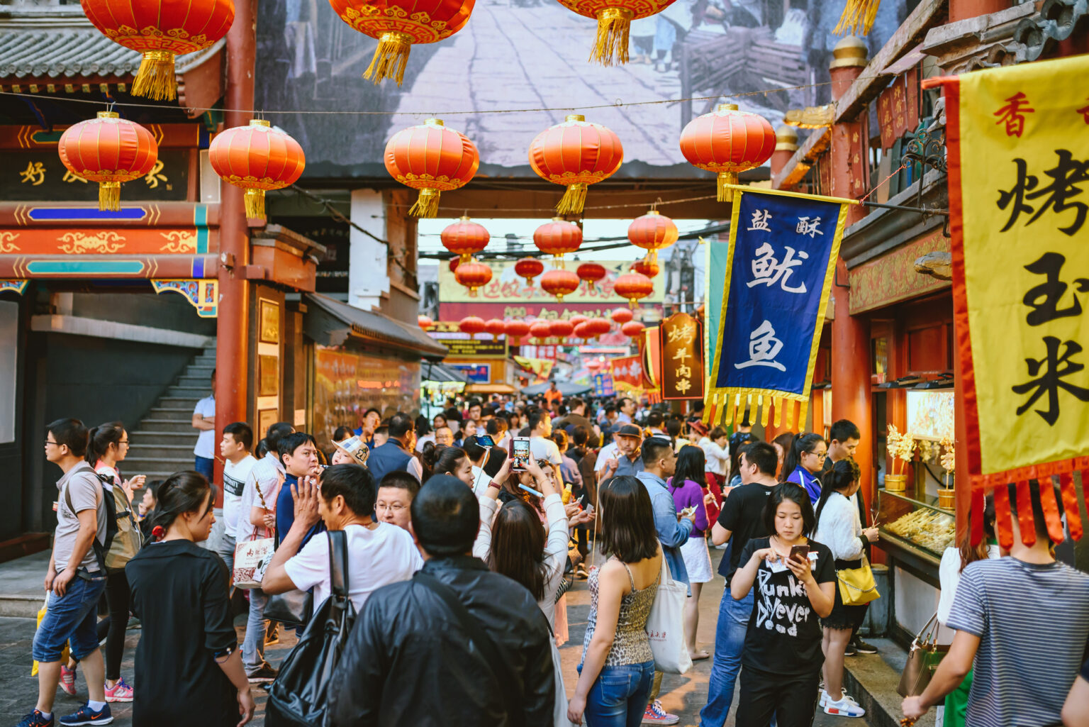 You’ll Want to Shop Till You Drop at These 19 Open-Air Markets Around ...