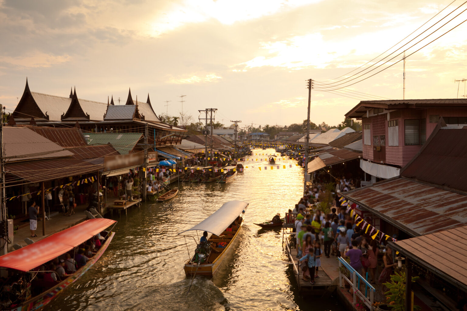 13 Essential Things You Must Know About Bangkok's Floating Markets ...