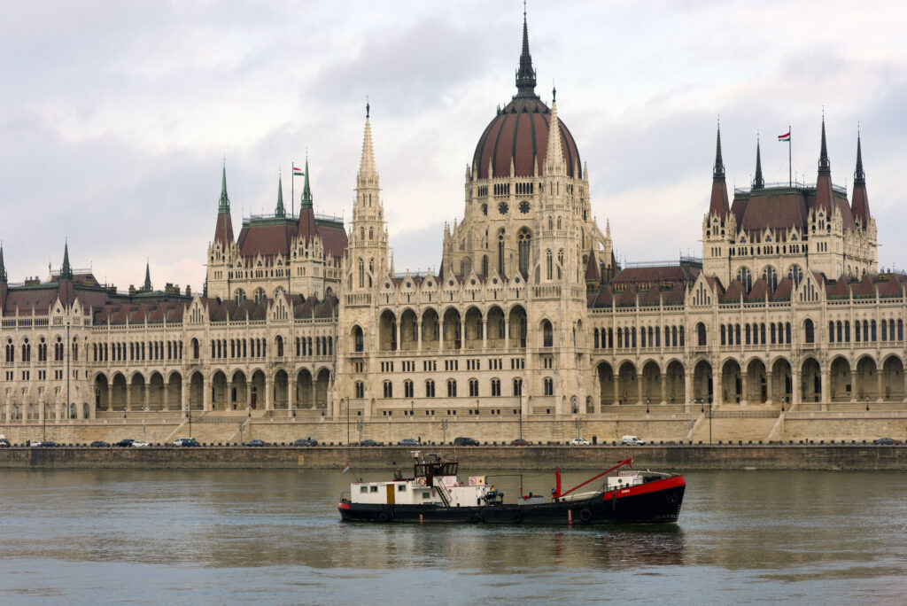Travelers Can’t Get Enough of These 20 Hidden Castles in Eastern Europe ...