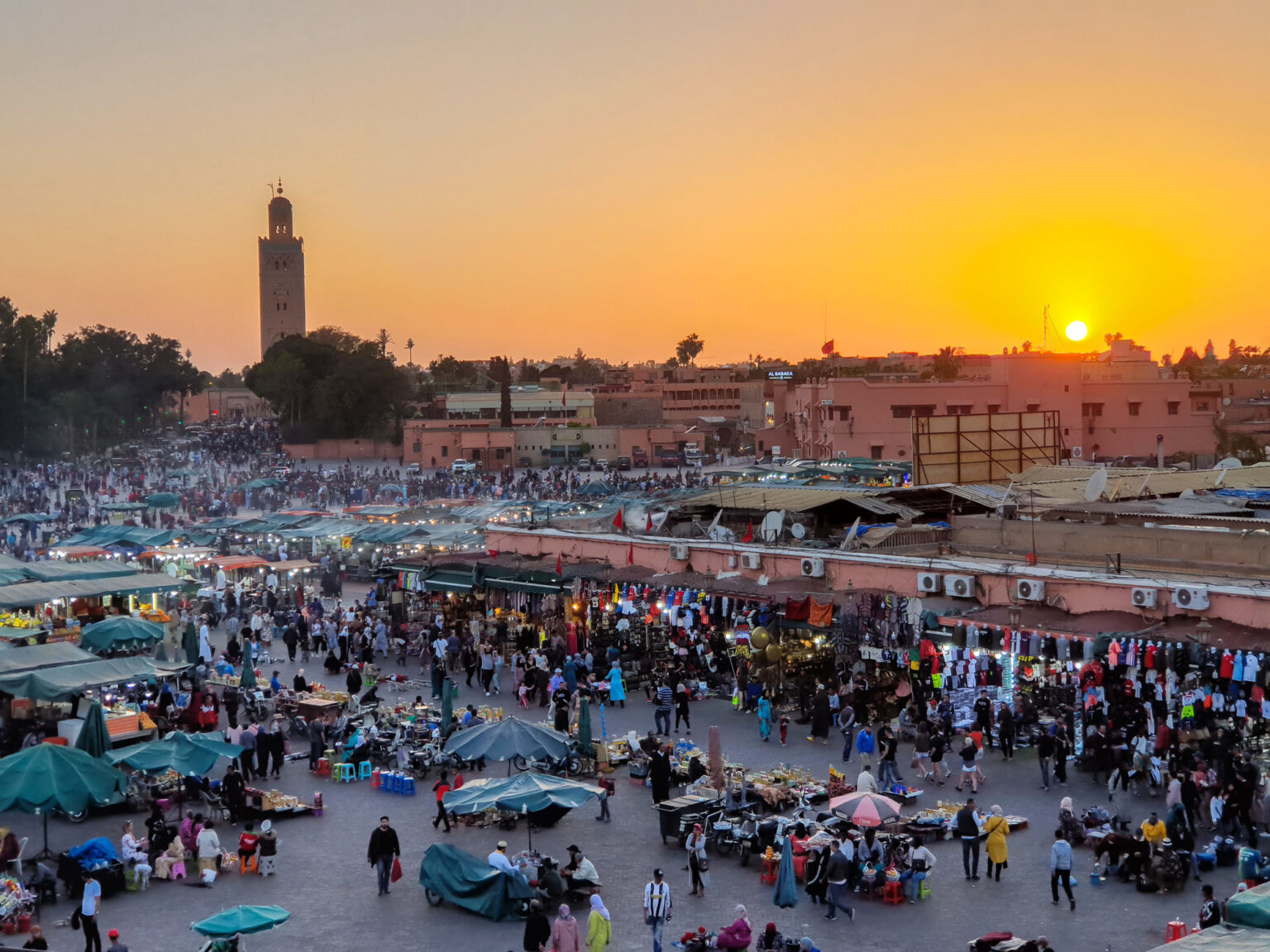 You’ll Want to Shop Till You Drop at These 19 Open-Air Markets Around ...