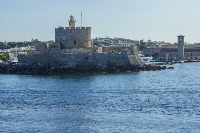 15 Coastal Fortresses Around the World You Can Visit Today - The Modern ...