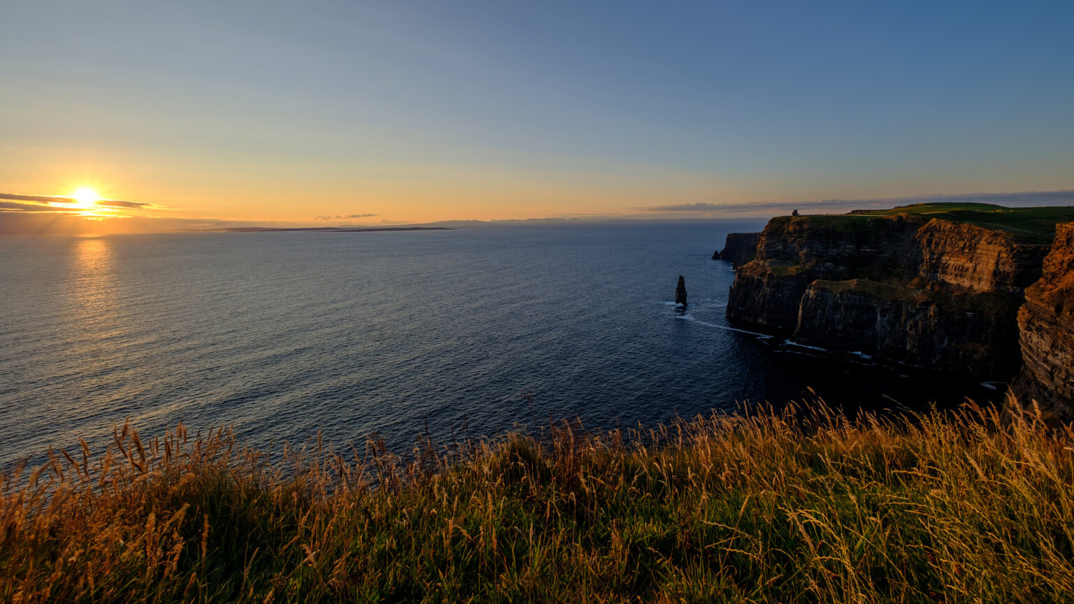 Discover the Magic of Ireland’s Cliffs of Moher - The Modern Day Adventurer